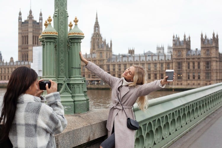 22 British Influencers Brands are Sure to Love | AFLUENCER